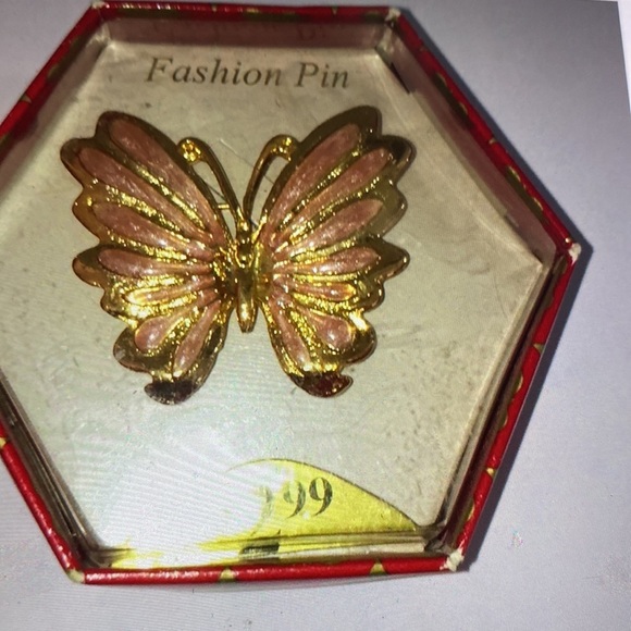 AAI | Jewelry | Vintage Butterfly Brooch Pin Enamel Side Aai | Poshmark